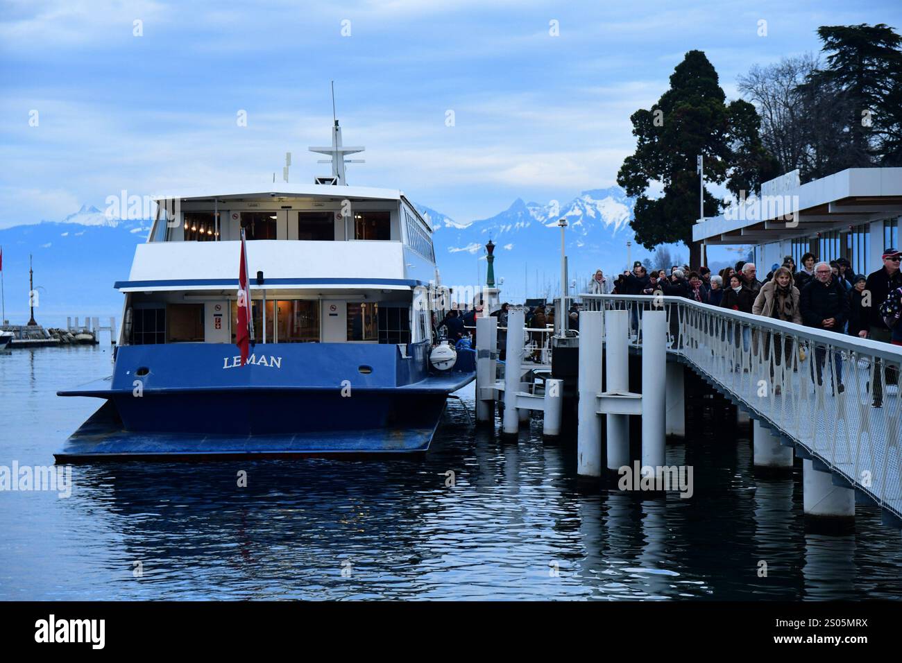 Evian, Haute Savoie, France. 18th Dec, 2024. Cross-border workers and ...