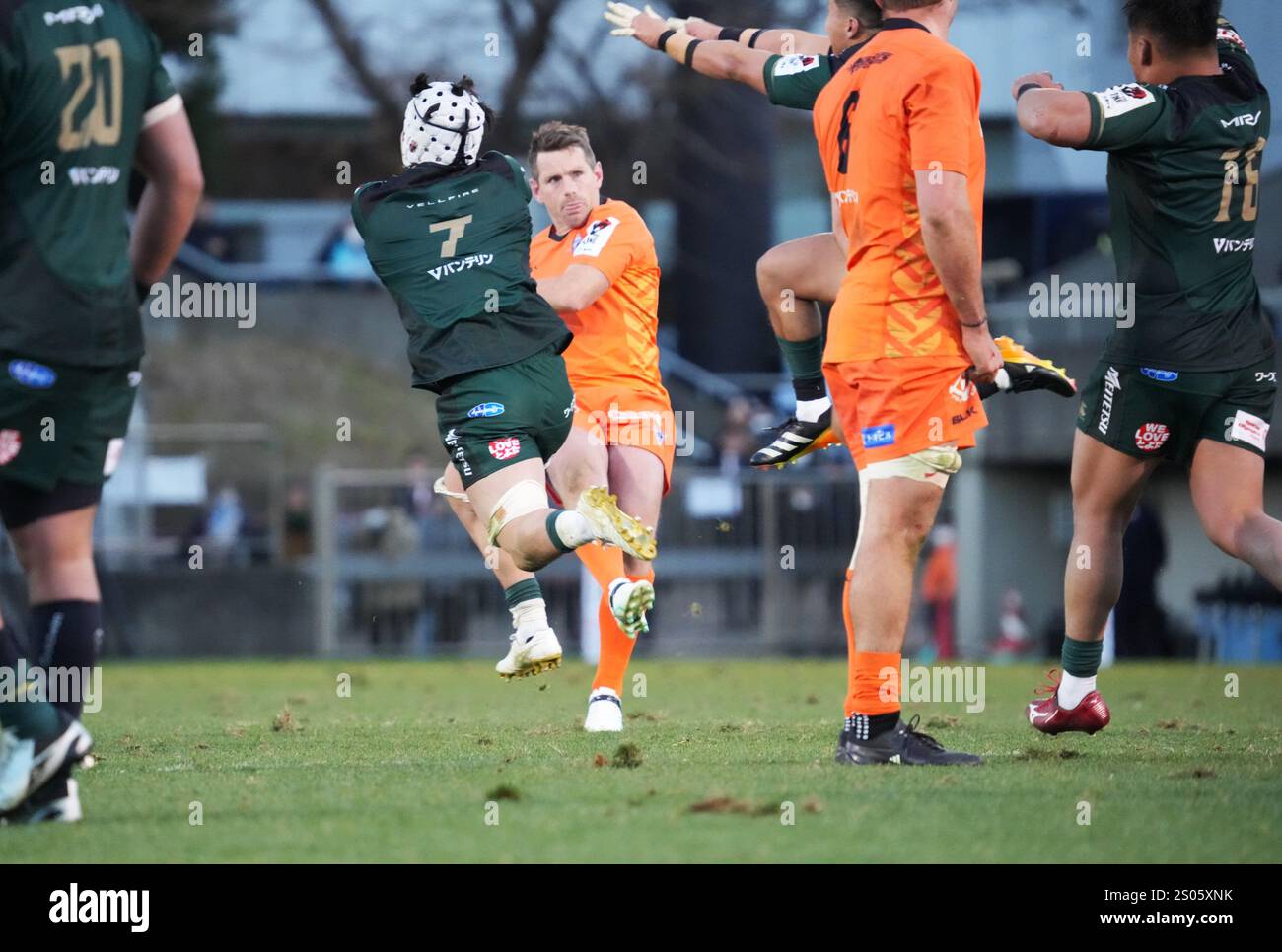 Spears' Bernard Foley scores the winning drop goal during the 2024-25 ...