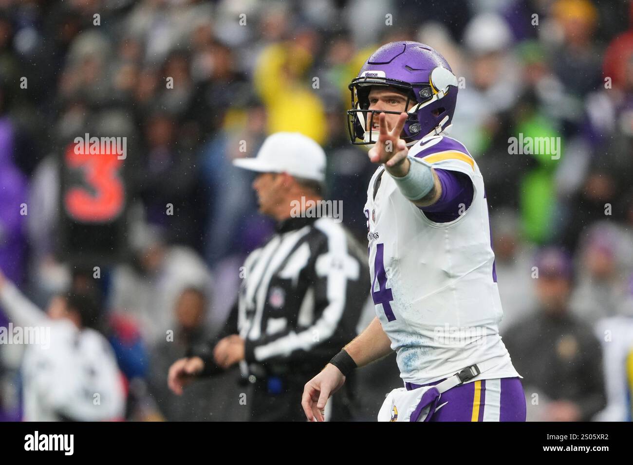 Minnesota Vikings quarterback Sam Darnold gestures during an NFL ...