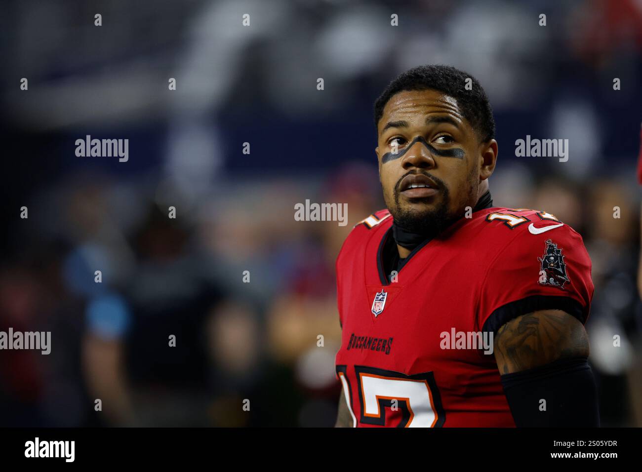 Tampa Bay Buccaneers wide receiver Sterling Shepard (17) during pregame ...