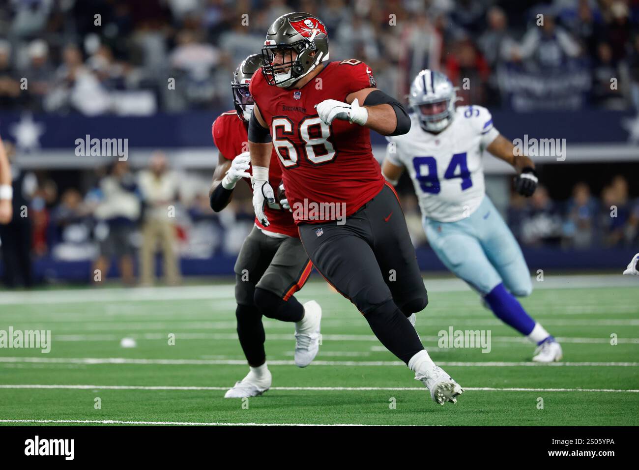 Tampa Bay Buccaneers offensive lineman Ben Bredeson (68) looks to block ...
