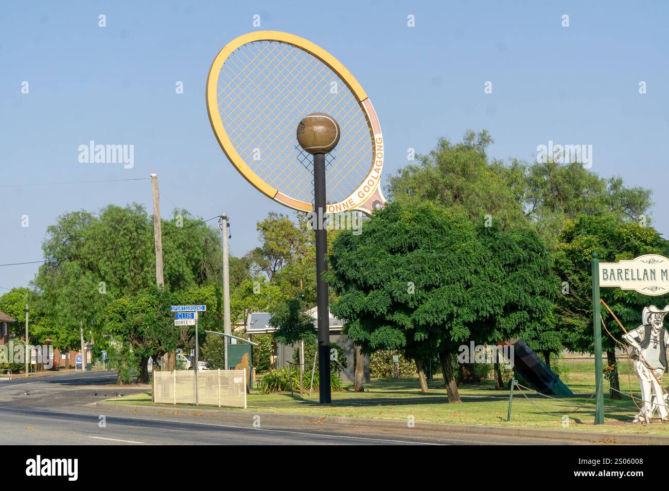 Barellan New South Wales, Australia 22nd December 2024, Big things ...