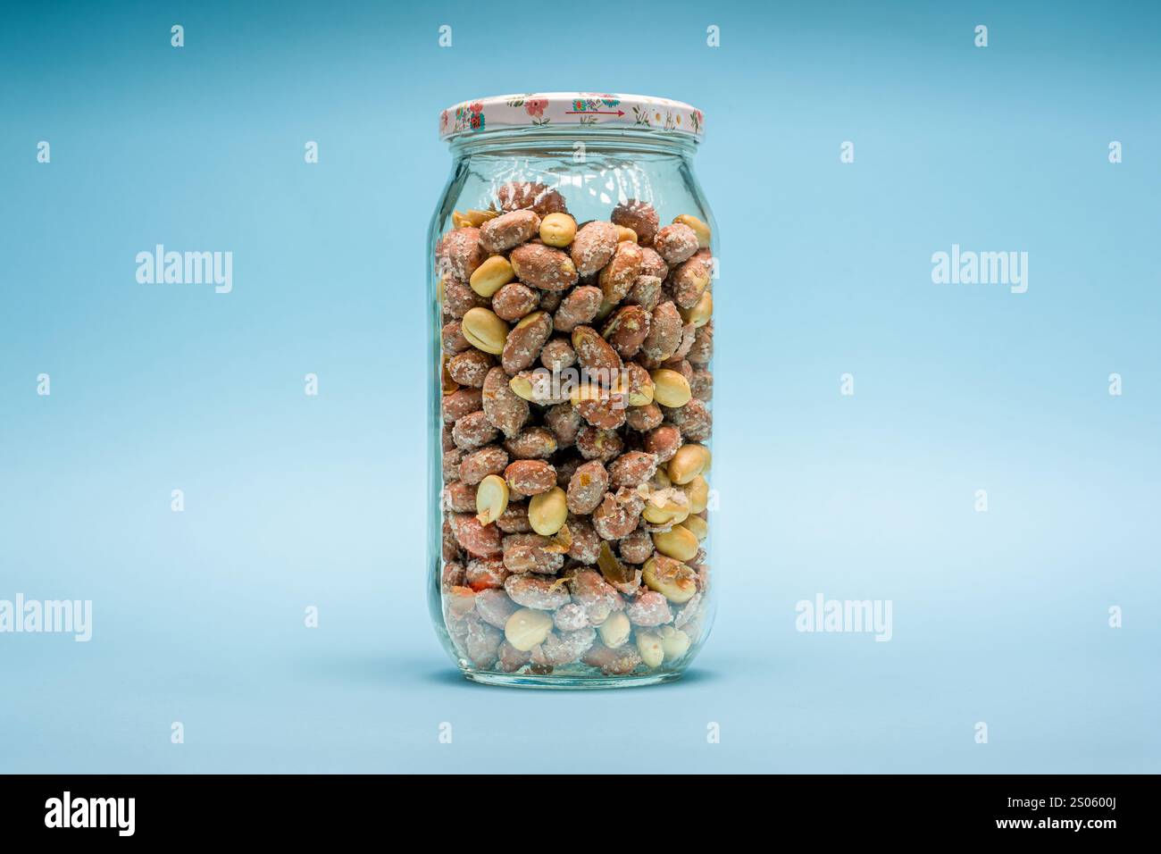 Tuzlu fistik hi-res stock photography and images - Alamy