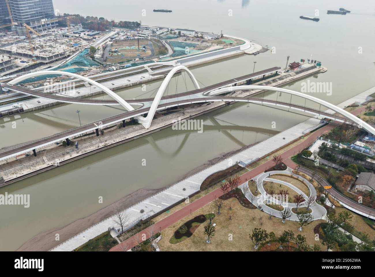 Hangzhou, China. 25th Dec, 2024. HANGZHOU, CHINA - DECEMBER 25, 2024 ...