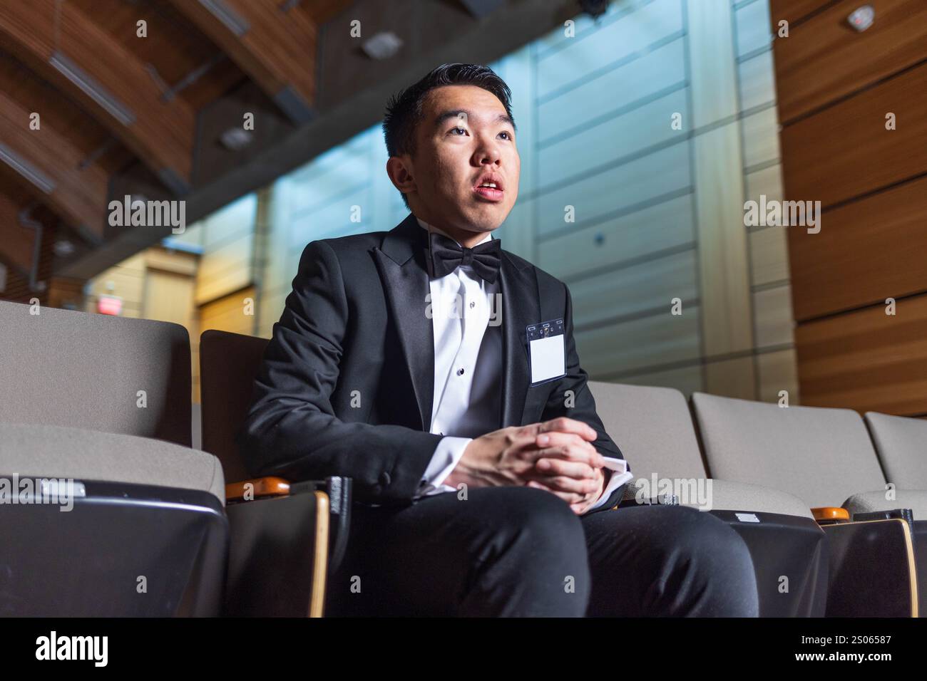 Seated gentleman in formal attire hi-res stock photography and images ...