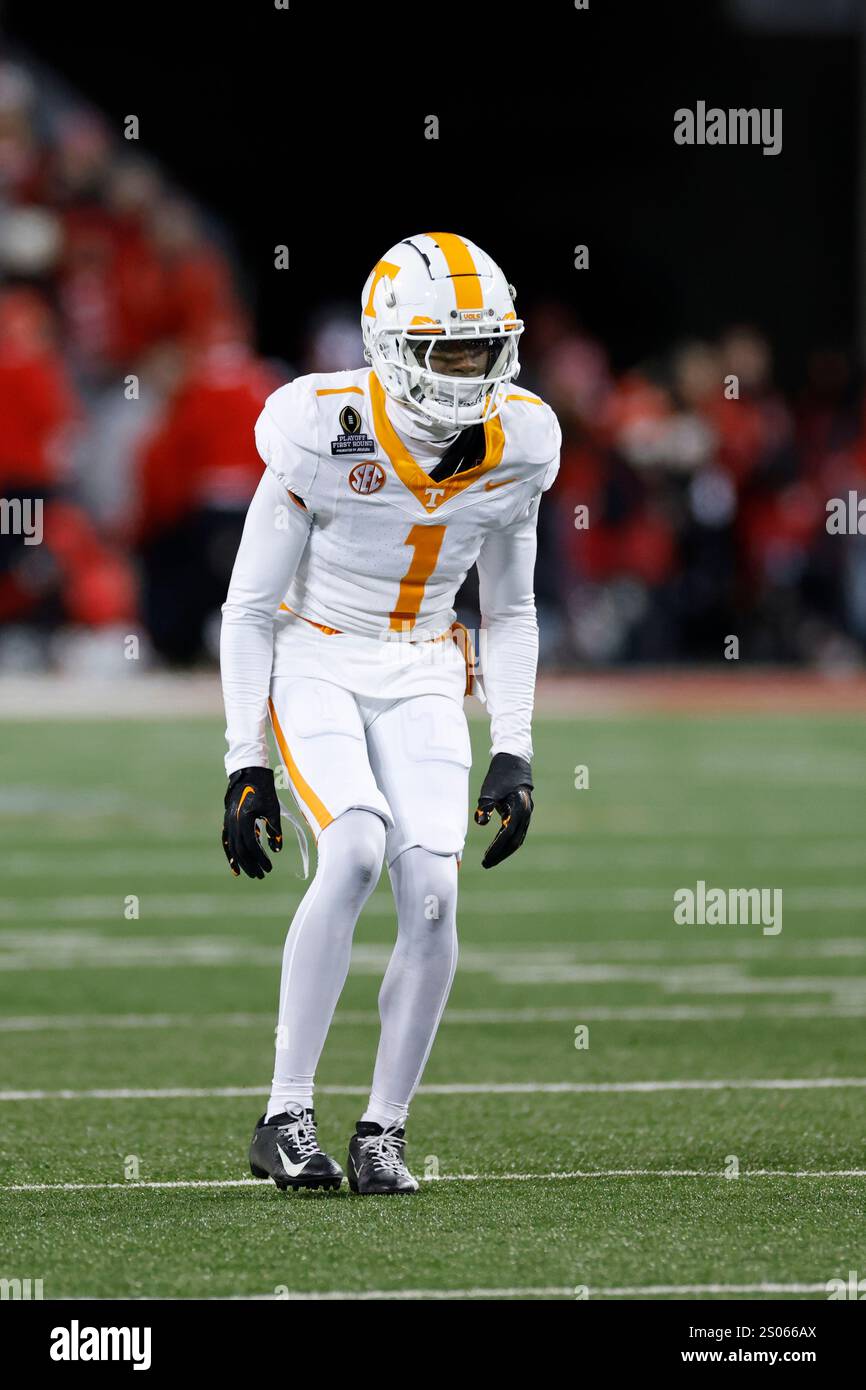 COLUMBUS, OH - DECEMBER 21: Tennessee Volunteers defensive back Rickey ...