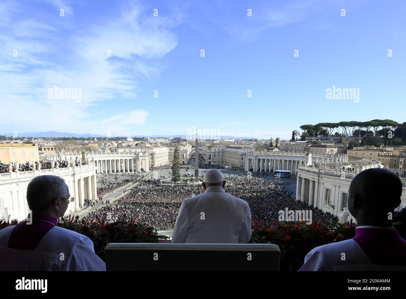 Vatican, Vatican. 24th Dec, 2025. **NO LIBRI** Italy, Rome, Vatican ...