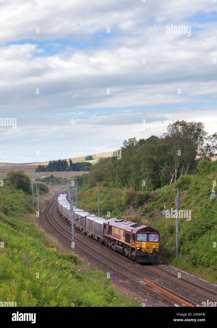 DB cargo Class 66 locomotive 66087 on the west coast main line in ...