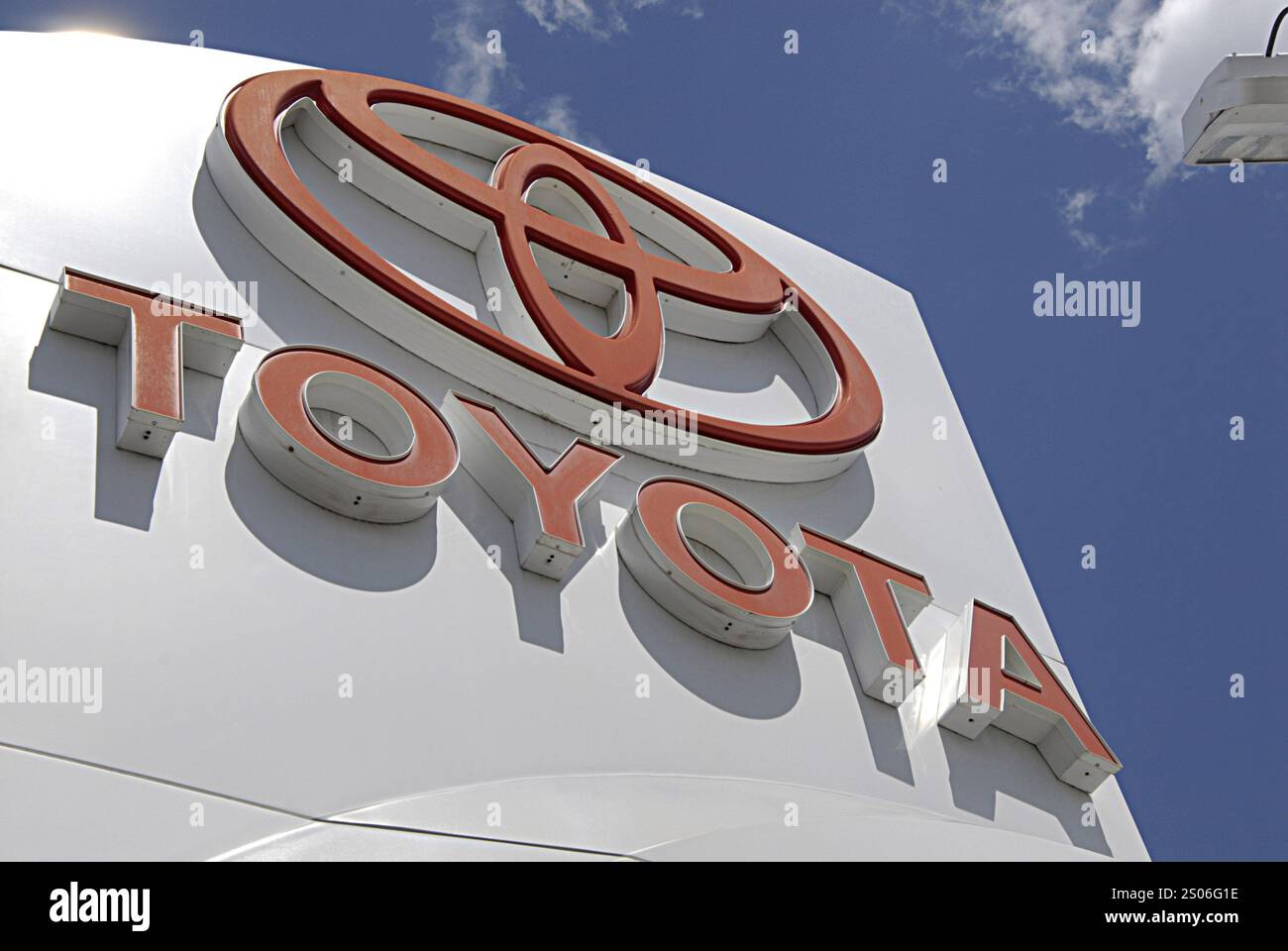 LEWISTON/IDAHO /USA- Toyota cars dearler and toyota sign in rular ...