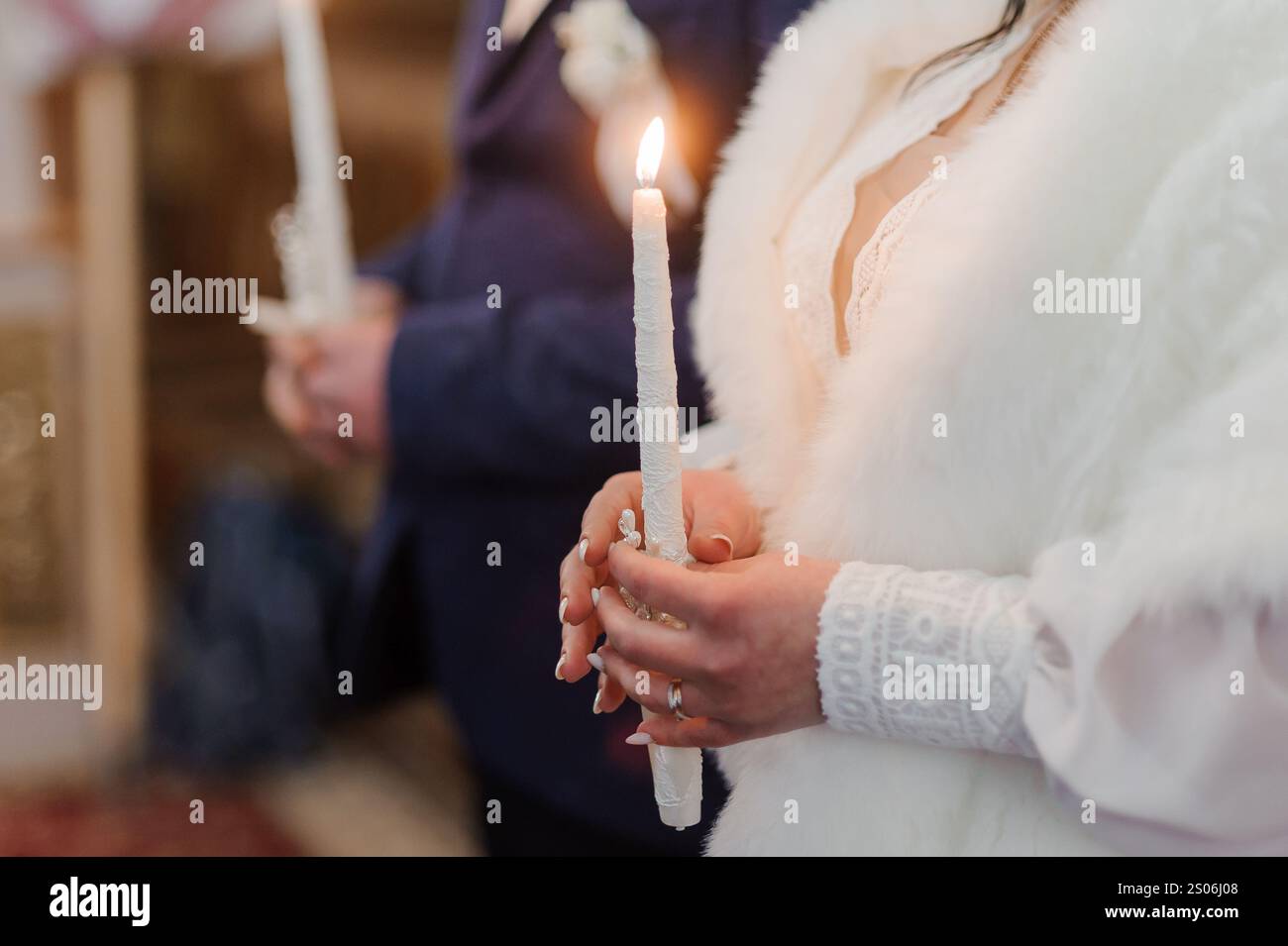 Candlelight ceremony hi-res stock photography and images - Alamy
