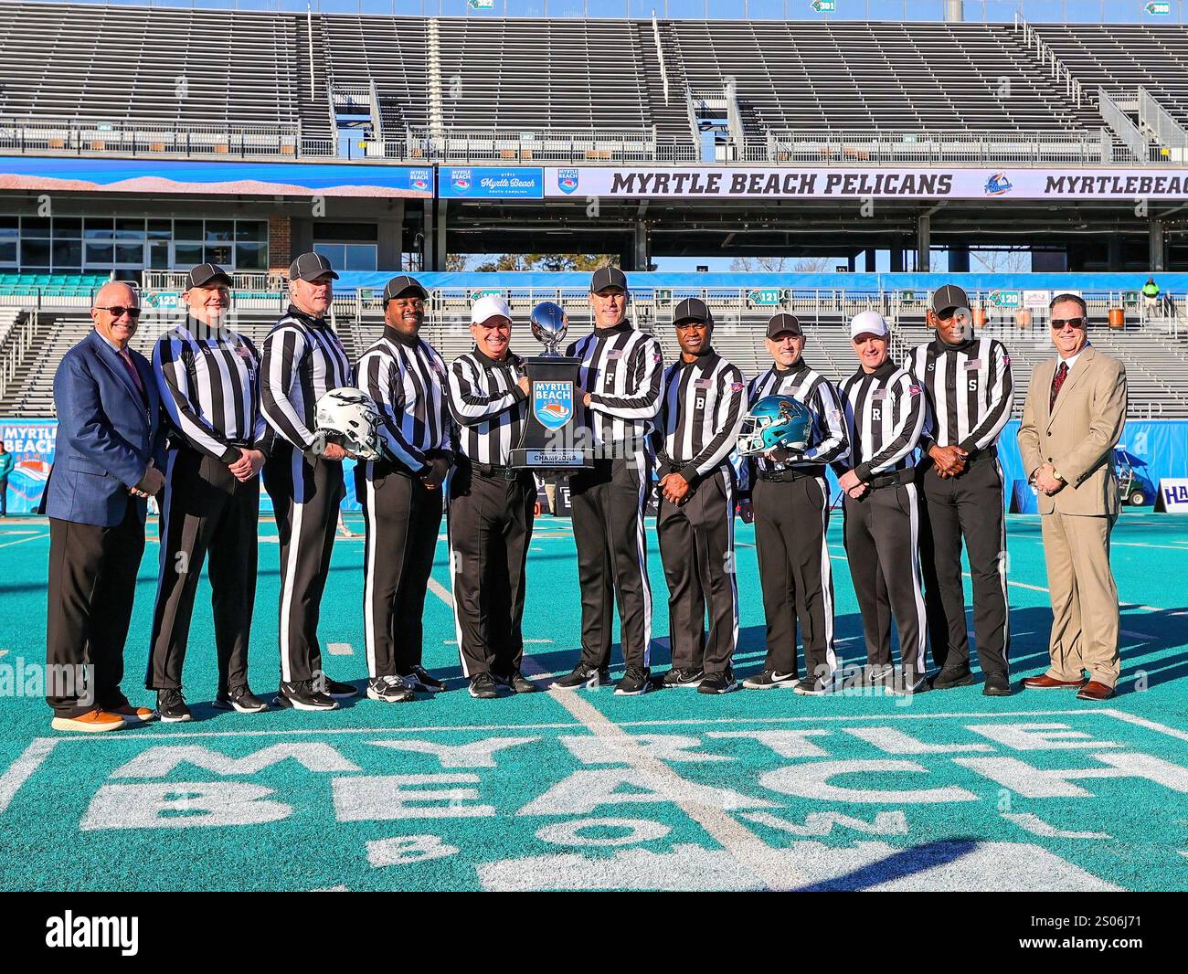 Conway, South Carolina, USA. 23rd Dec, 2024. Left to right, Doug Mercer ...
