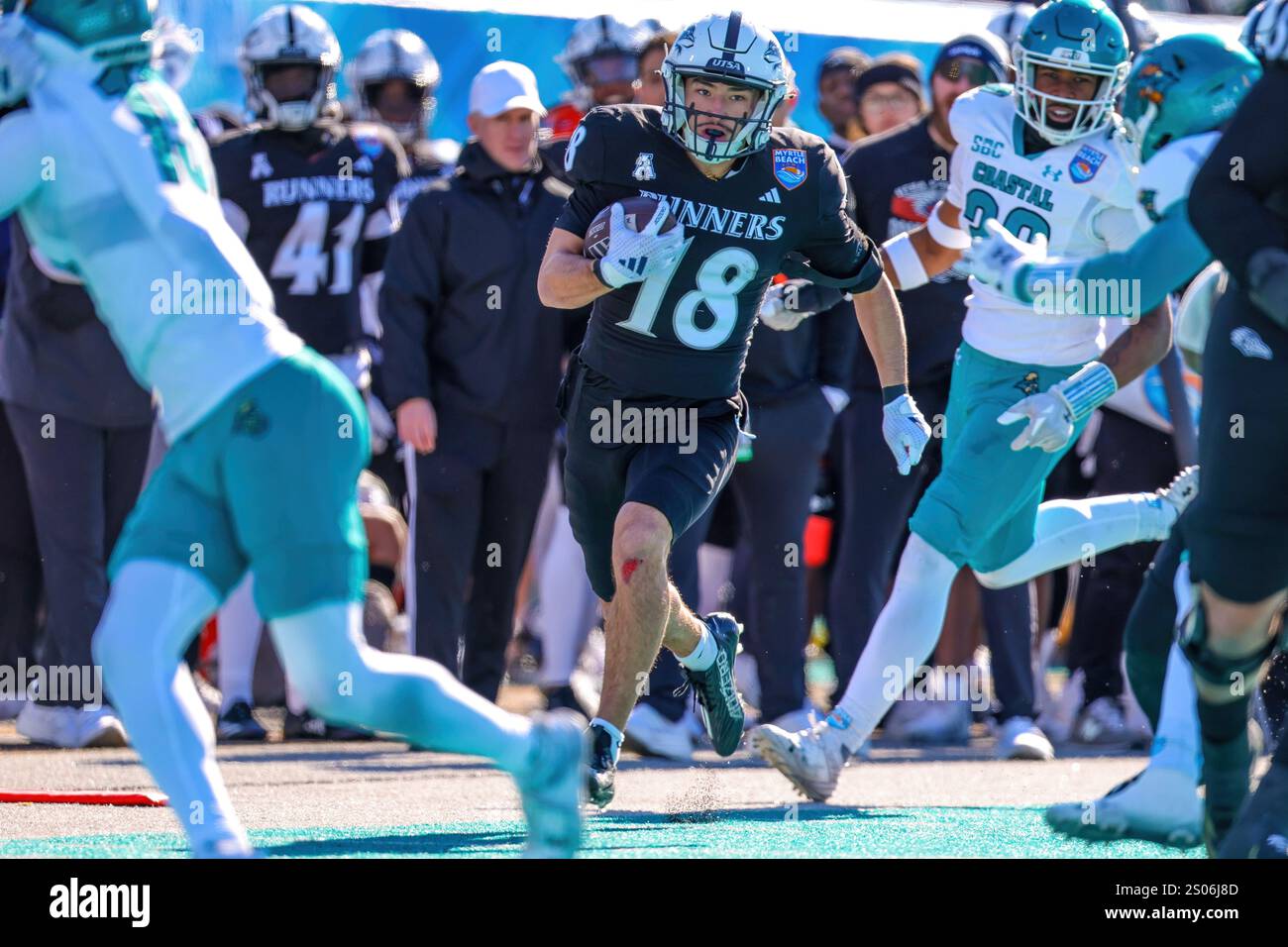 Conway, South Carolina, USA. 23rd Dec, 2024. UTSA Roadrunners wide ...