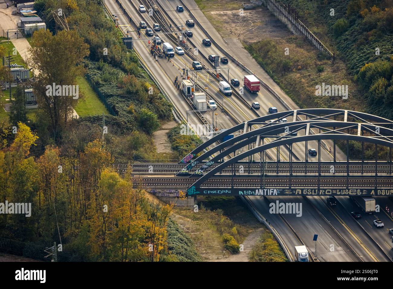 Luftbild, Großbaustelle Autobahnkreuz Herne, Stau auf der Autobahn A43 ...