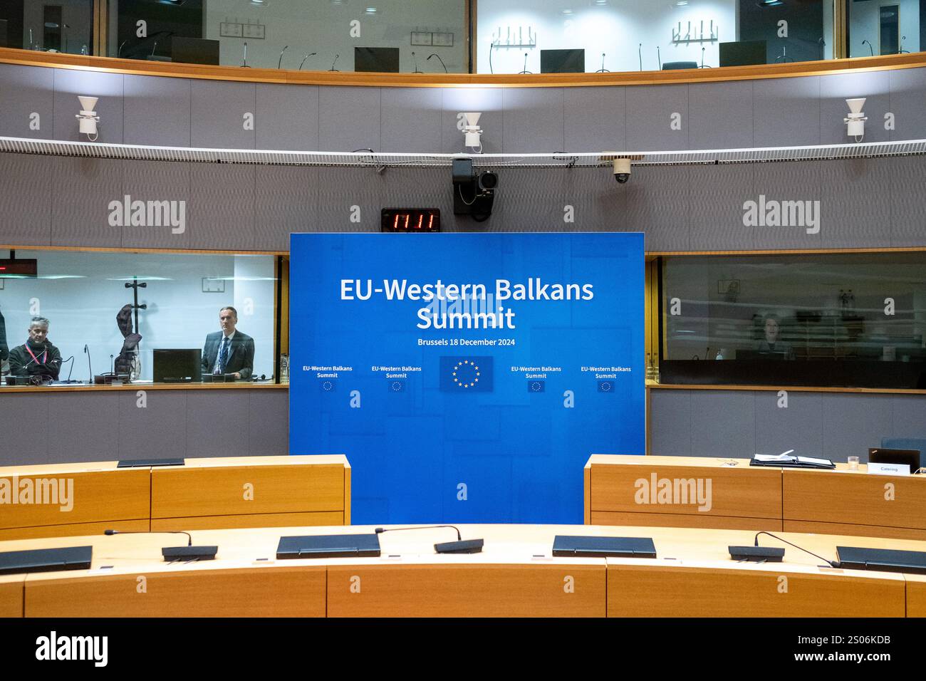 Roundtable of the summit of the Heads of State and Government of the ...