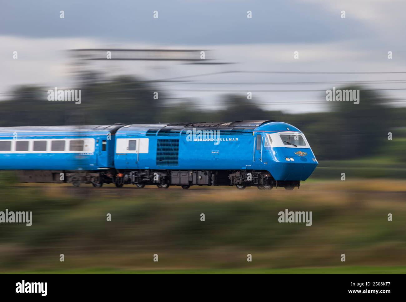 The Locomotive Services Blue Pullman luxury dining train on the west ...