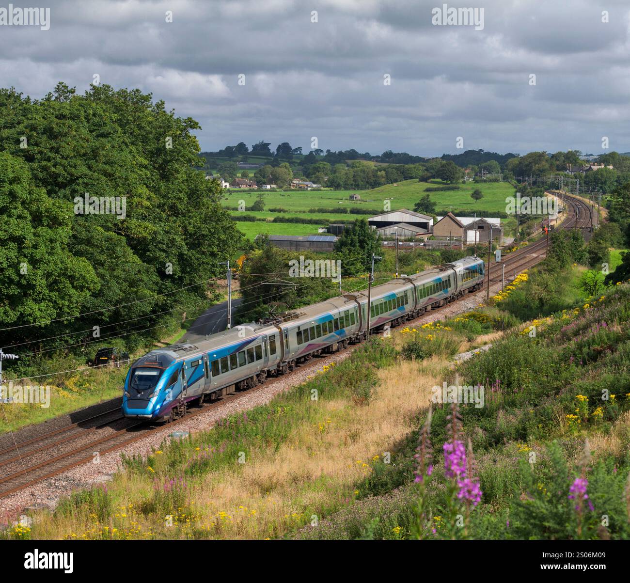 Transpennine Express CAF class 397 Nova 2 electric train 397007 on the ...