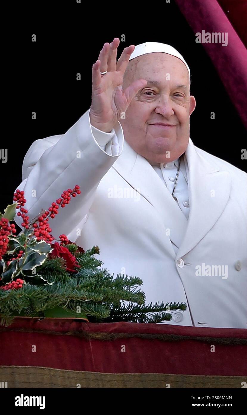 Vatican City State, Vatikanstadt. 25th Dec, 2024. Pope Francis Urbi et ...
