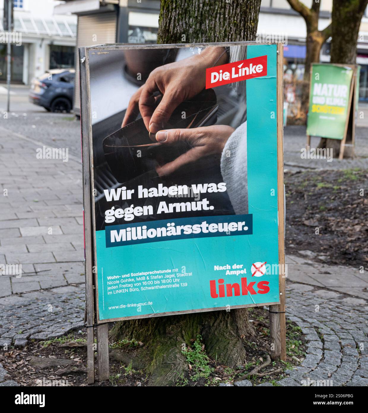 Muenchen GER, Themenbild, Wahlplakate zur Bundestagswahl in Deutschland ...