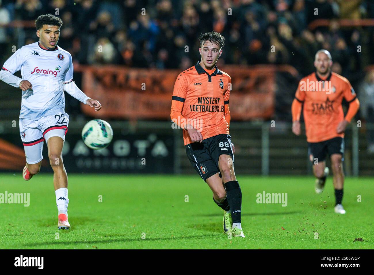 Deinze, Belgium. 06th Dec, 2024. Lukas Vandenbussche (88) of KMSK ...