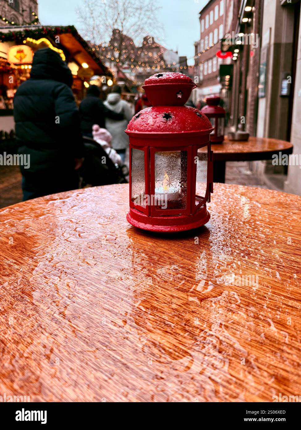 Candel lights hi-res stock photography and images - Alamy