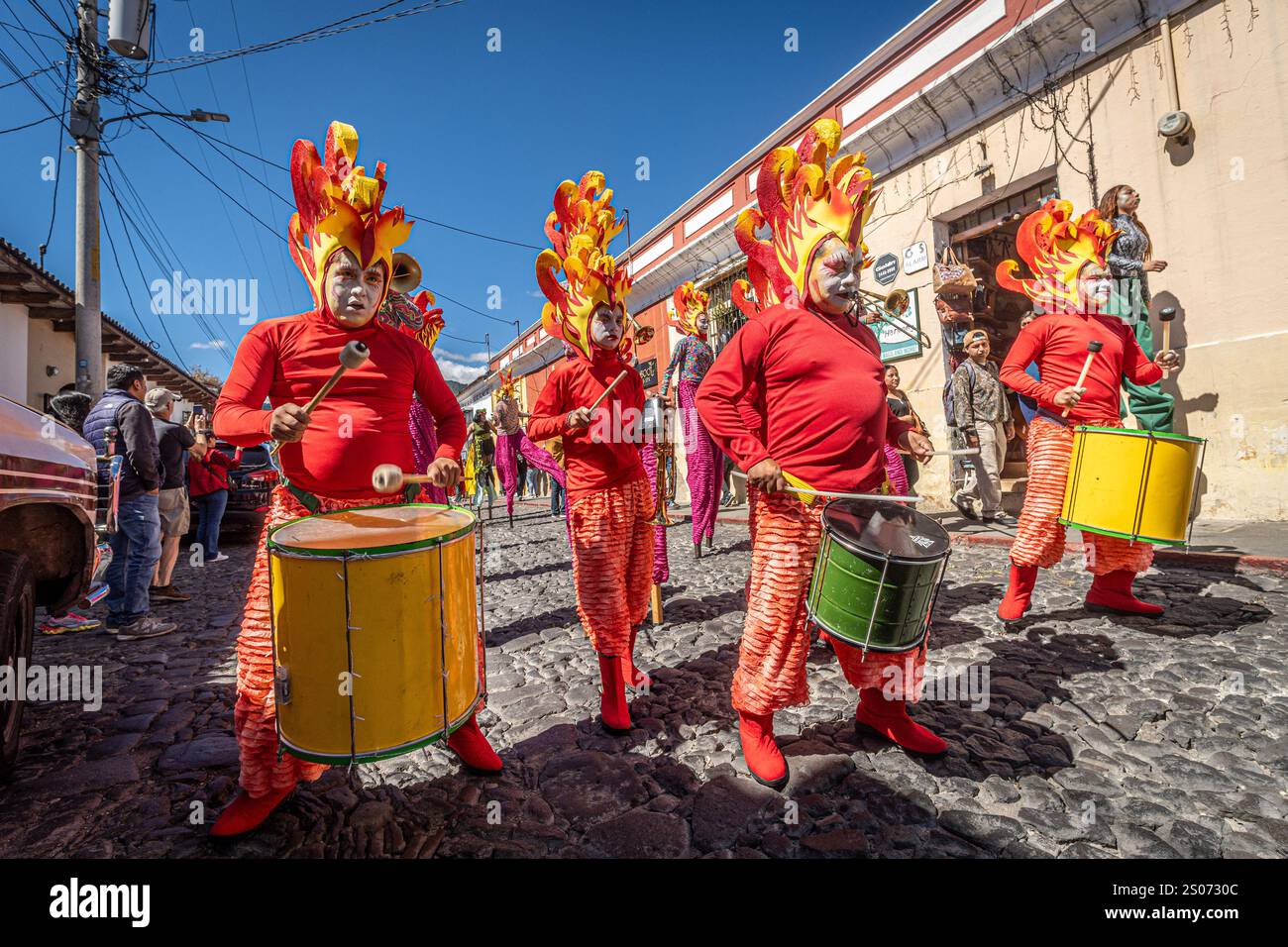 Burning of the Devil Festival - La Quema del Diablo - in Antigua ...