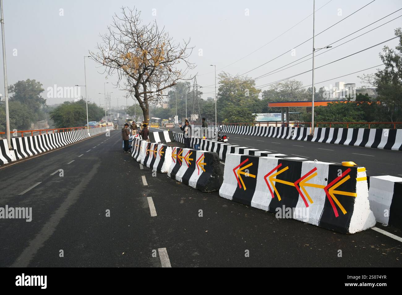 NEW DELHI, INDIA - DECEMBER 25: Anand Vihar Apsara Road Flyover ...