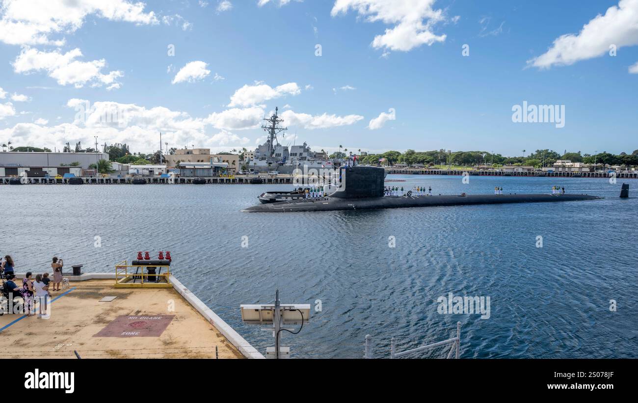 JOINT BASE PEARL HARBOR-HICKAM (Dec. 23, 2024) The Virginia-class fast ...