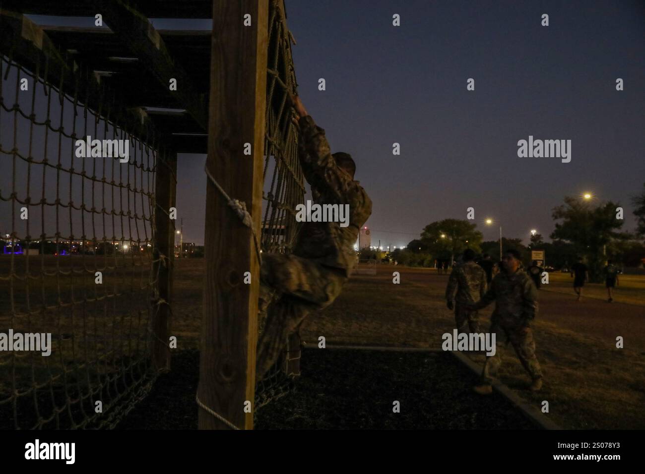 U.S. Army Soldiers assigned to the 69th Air Defense Artillery Brigade ...