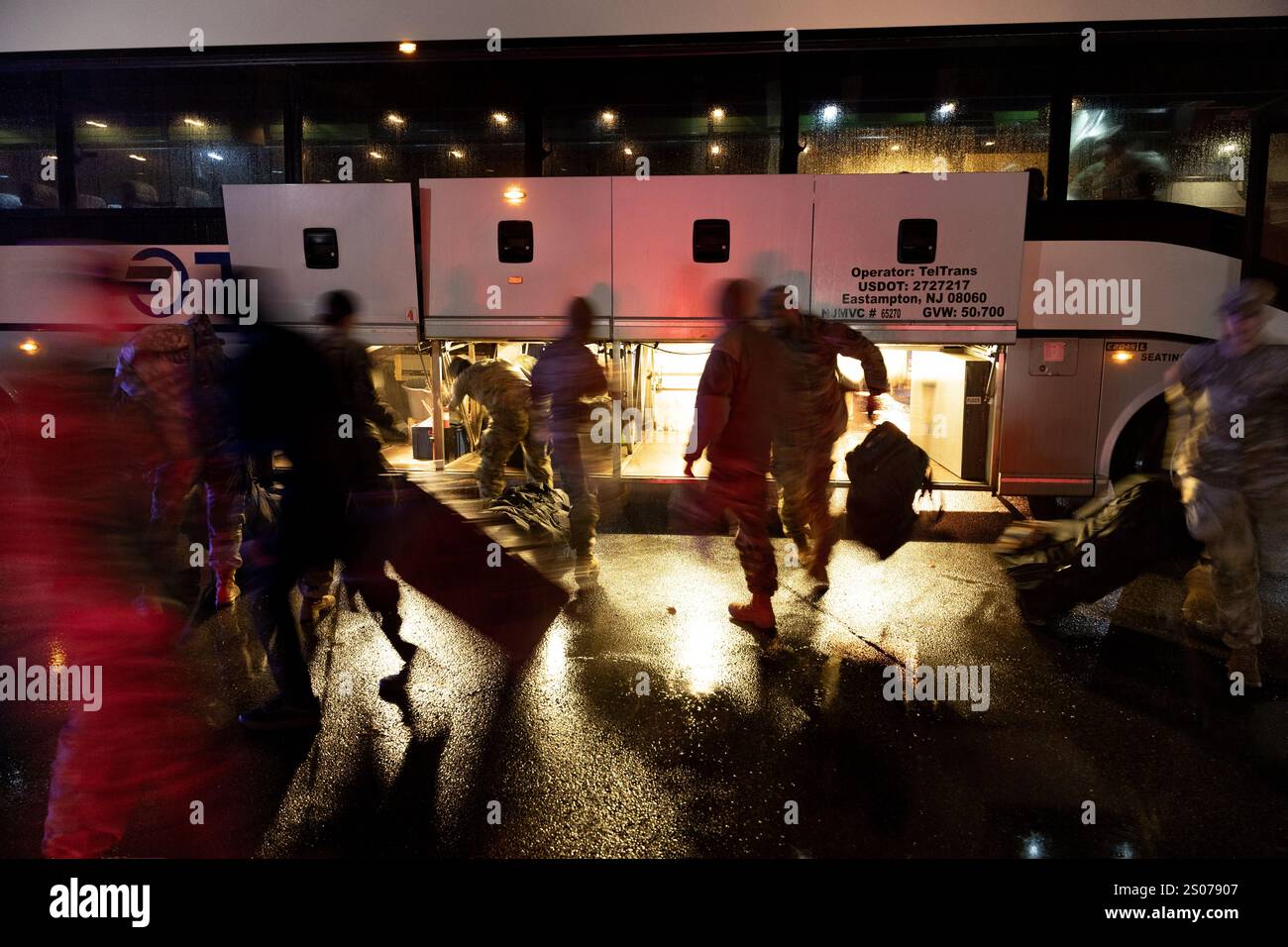 U.S. Army Soldiers with the 508th Military Police Company, 117th Combat ...