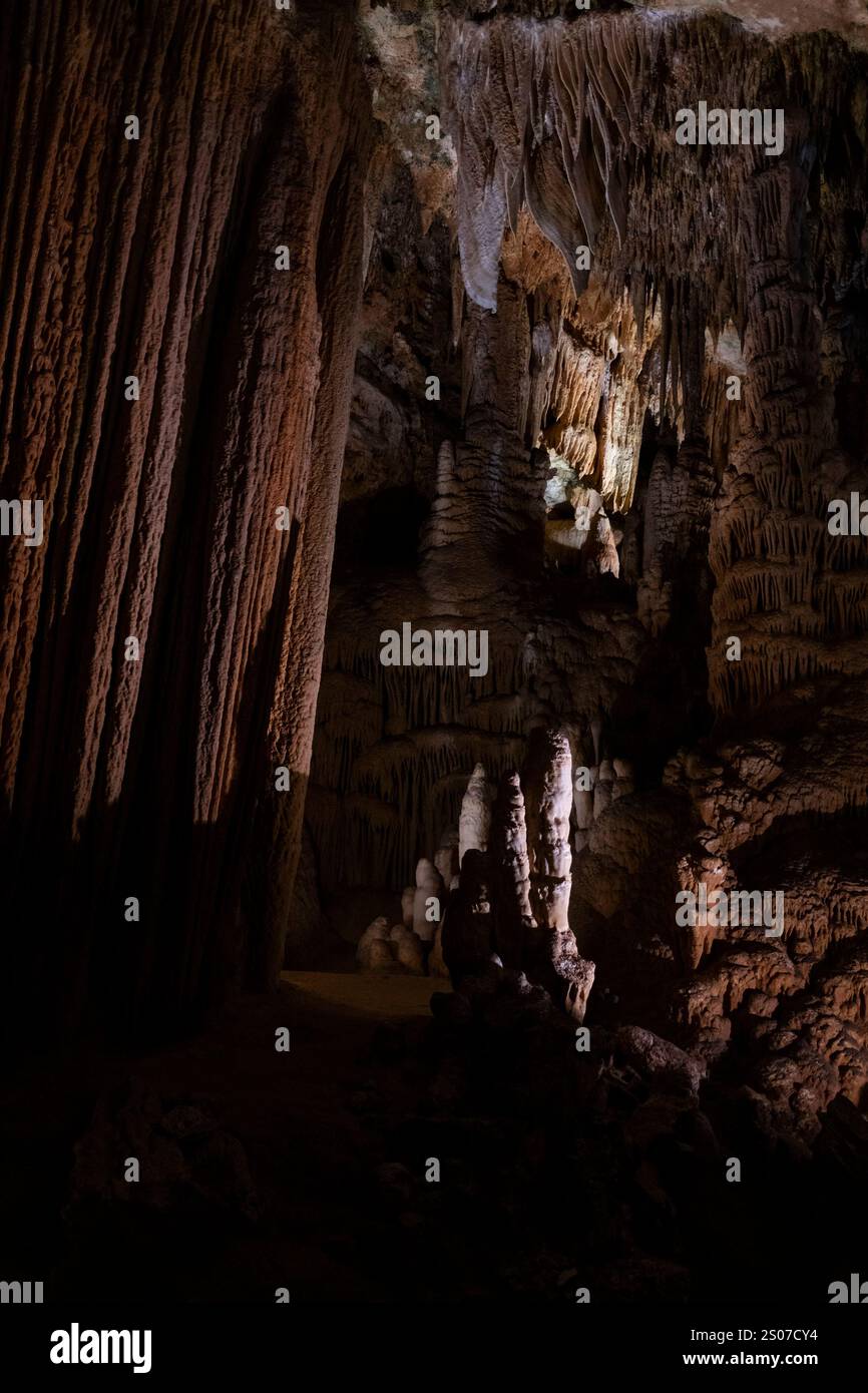 Luray, Virginia, USA. 25th Dec 2024. The inside view of Luray Caverns ...