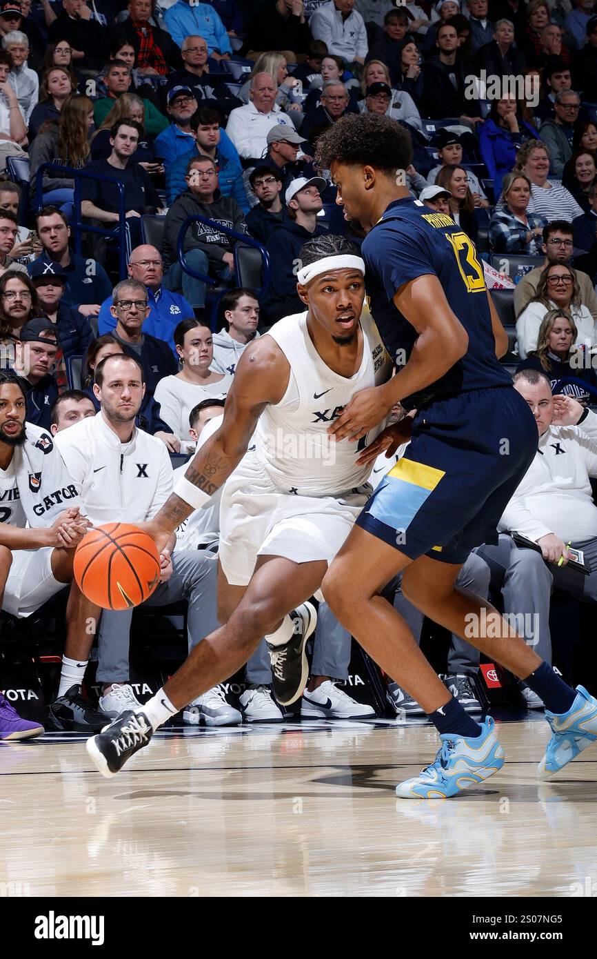 CINCINNATI, OH - DECEMBER 21: Xavier Musketeers guard Ryan Conwell (7 ...