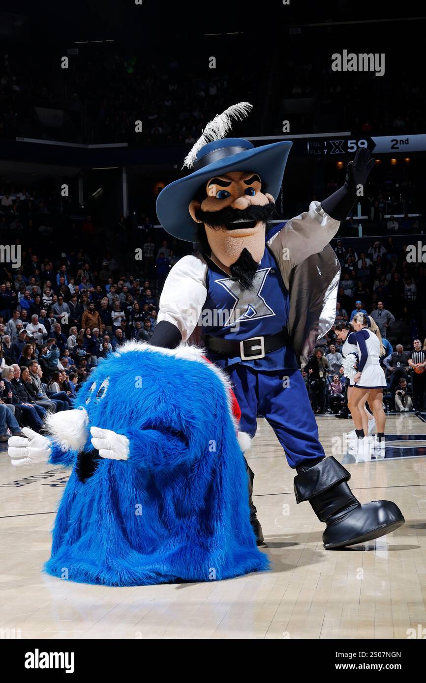 CINCINNATI, OH - DECEMBER 21: Xavier Musketeers mascots D'Artagnan and ...