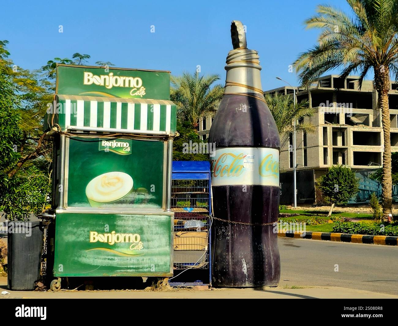 Giza, Egypt, November 22 2024: Bonjorno cafe kiosk stall for instant ...