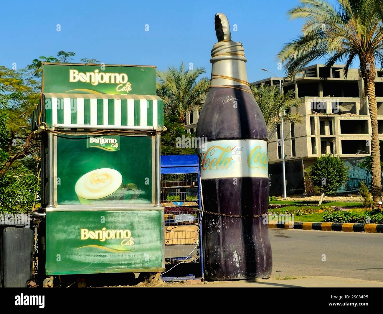 Giza, Egypt, November 22 2024: Bonjorno cafe kiosk stall for instant ...