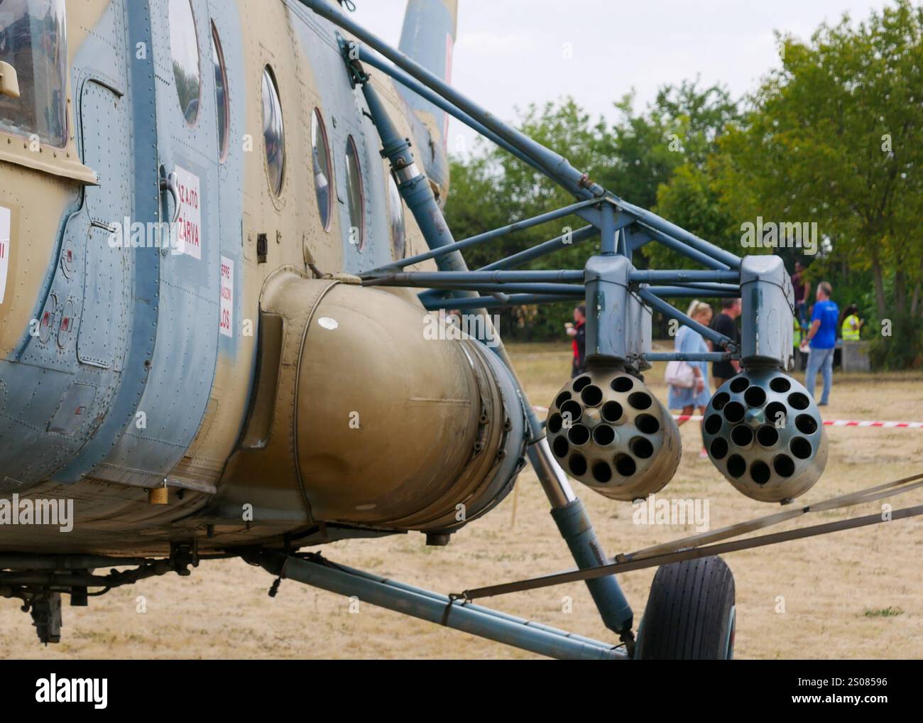 Mil Mi-8 gun Stock Photo - Alamy