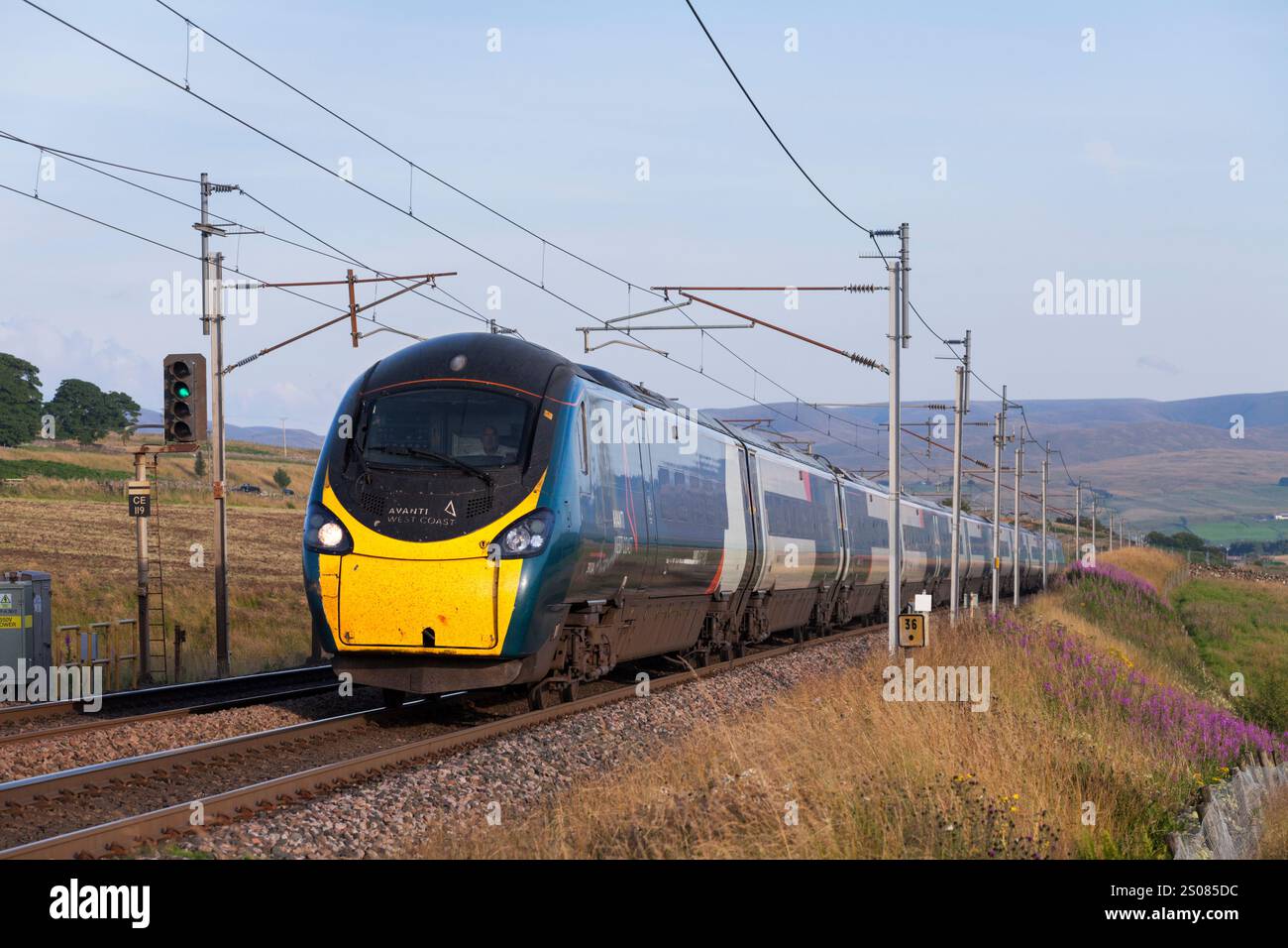 First Trenitalia Avant West Coast Alstom Pendolino train 390124 ...