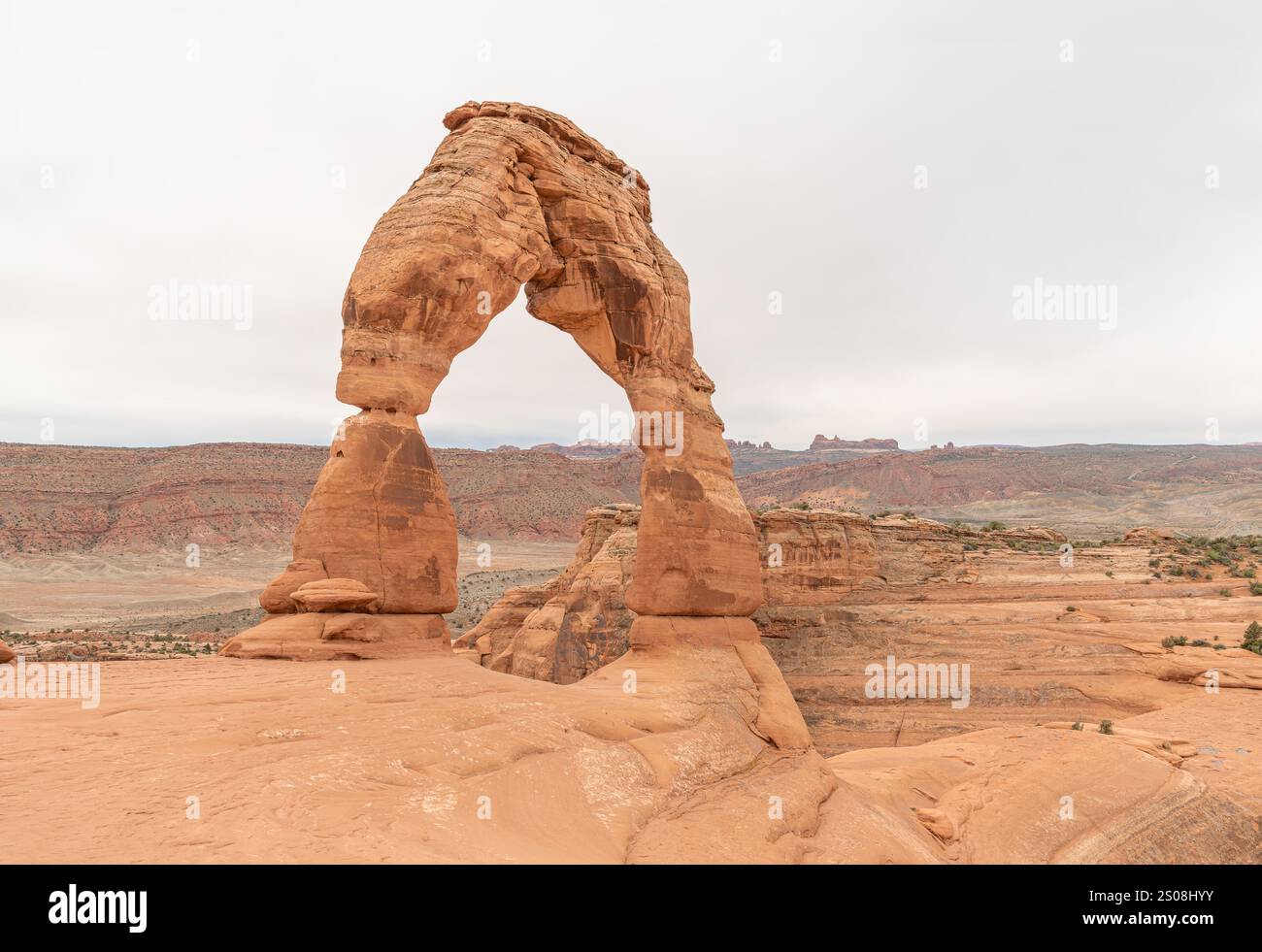 Delicate Arch in Arches National Park, Utah, USA Stock Photo - Alamy