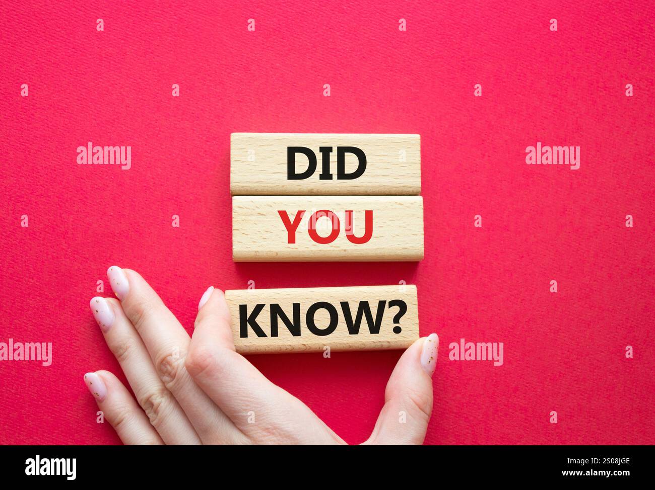 Did you know symbol. Wooden blocks with words Did you know. Businessman ...
