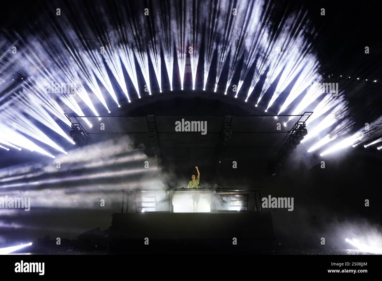 ISTANBUL, TURKIYE - AUGUST 04, 2024: DJ Lost Frequencies Concert in ...