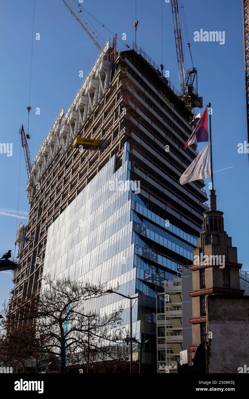 TRIANGLE TOWER PARIS Stock Photo - Alamy
