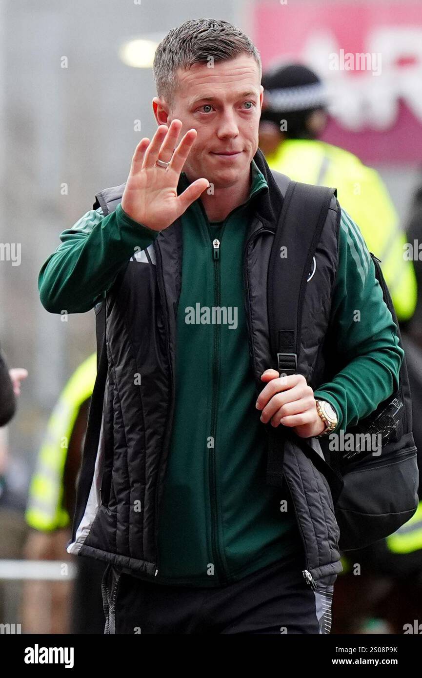 Celtic's Callum MacGregor arrives for the William Hill Premiership ...