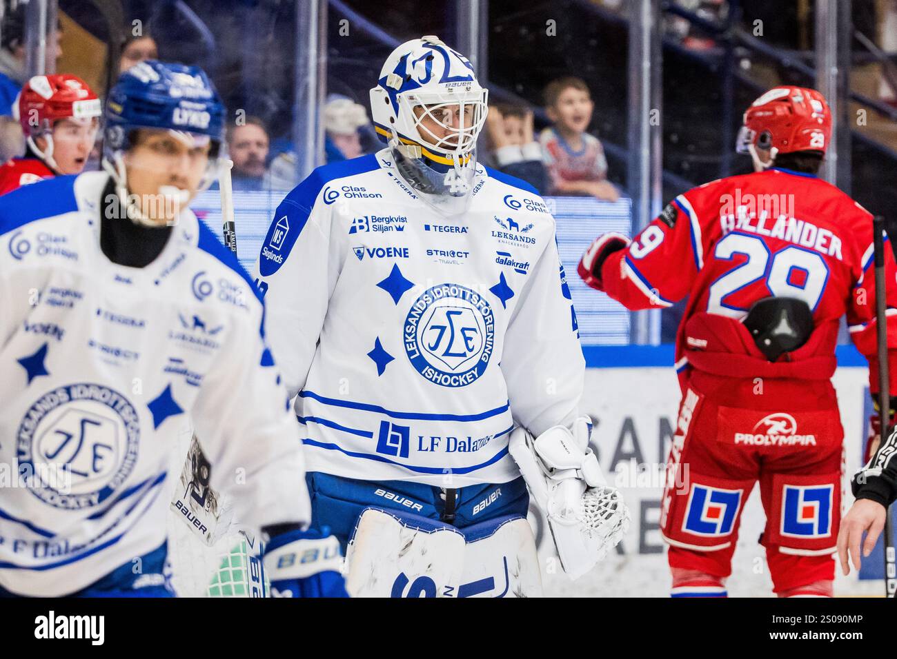 241226 Leksands Mantas Armalis deppar under ishockeymatchen i SHL mellan Leksand och Timrå den ...