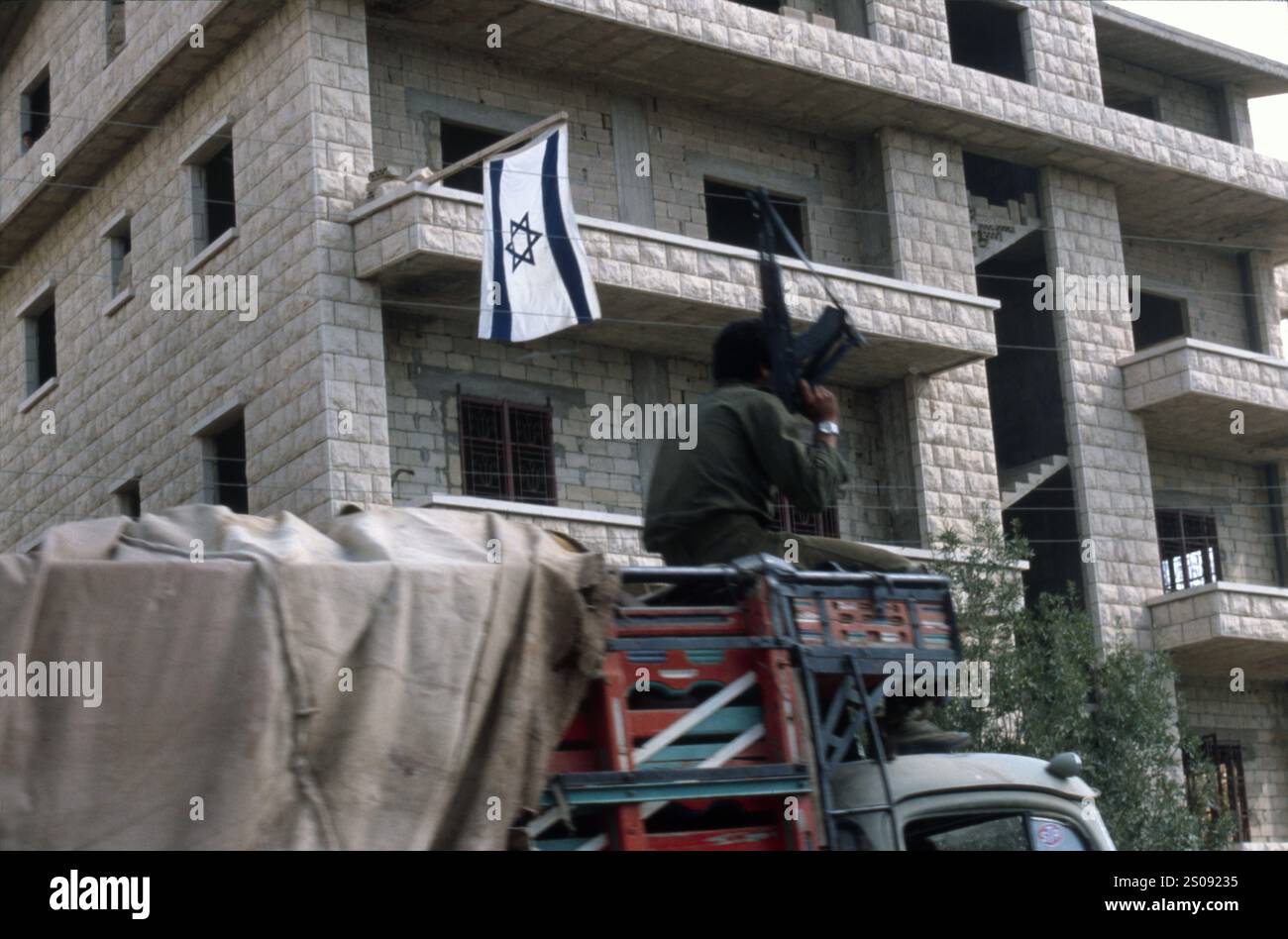 Lebanon War 1982 Beirut / Lebanonwar 82 - Palestine Liberation ...