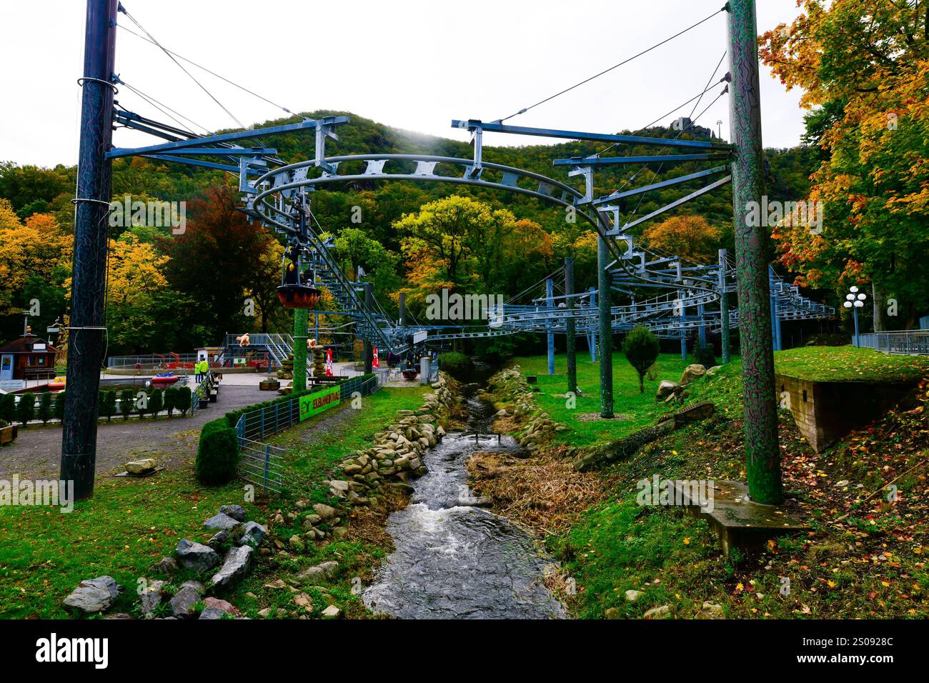 Bodetal im Herbst Blick auf die Spassinsel in Thale, fotografiert am 10 ...