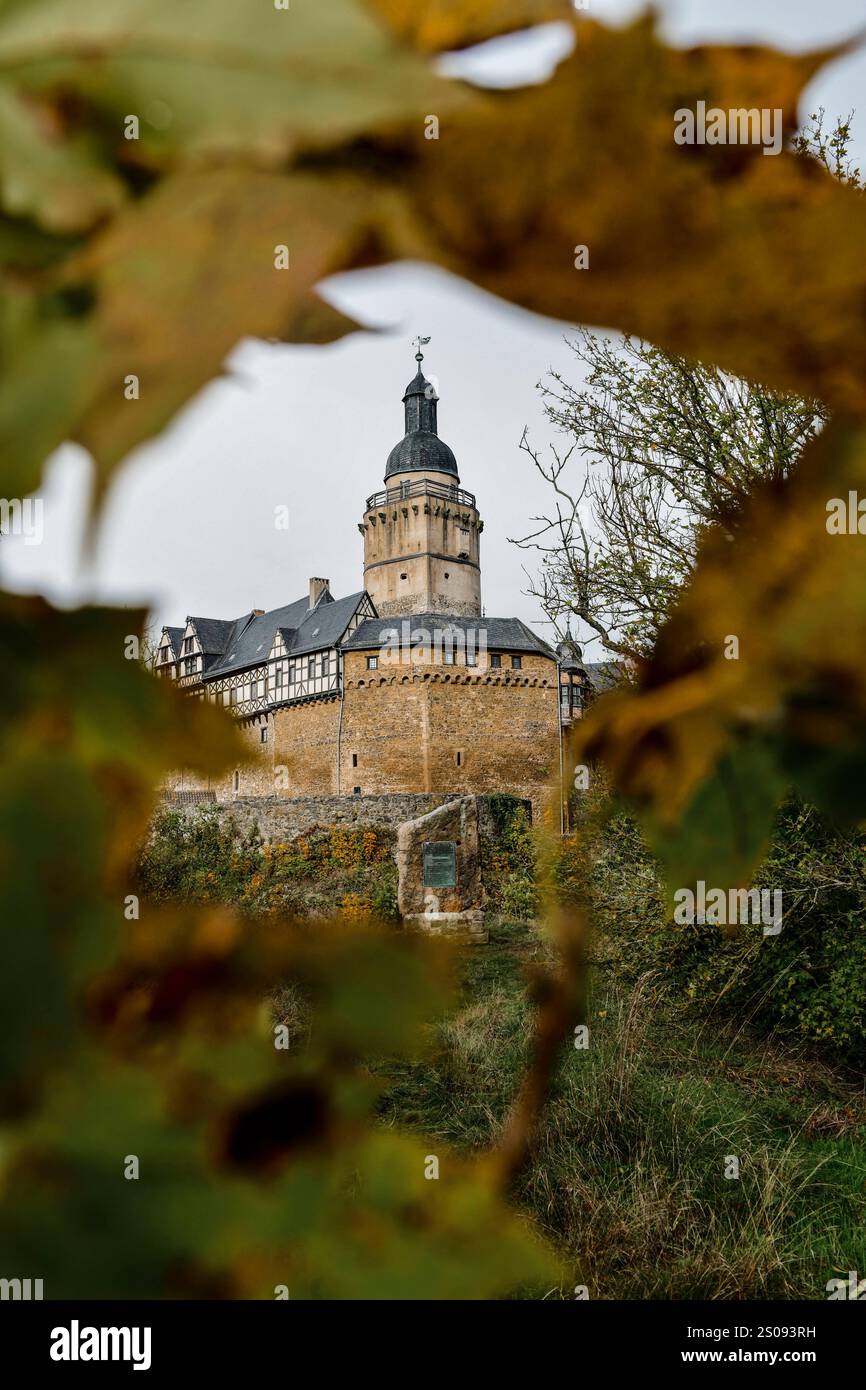 Burg Falkenstein Blick am 5. Oktober 2024 auf Burg Falkenstein bei ...