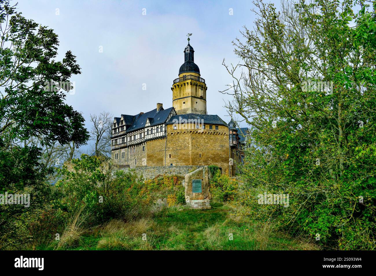 Burg Falkenstein Blick am 5. Oktober 2024 auf Burg Falkenstein bei ...