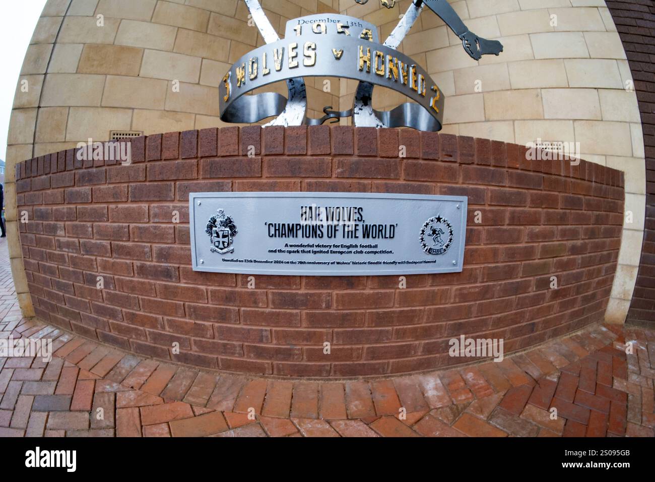 26th December 2024; Molineux Stadium, Wolverhampton, West Midlands ...