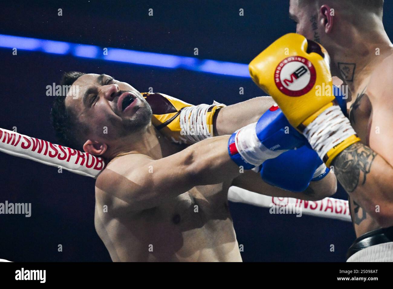 Bern, Berner Kursaal Arena, Boxing Day, Jerome Haller of, Switzerland ...