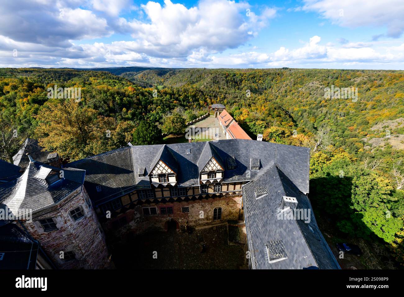 Burg Falkenstein Blick am 11. Oktober 2024 vom Turm der Burg ...