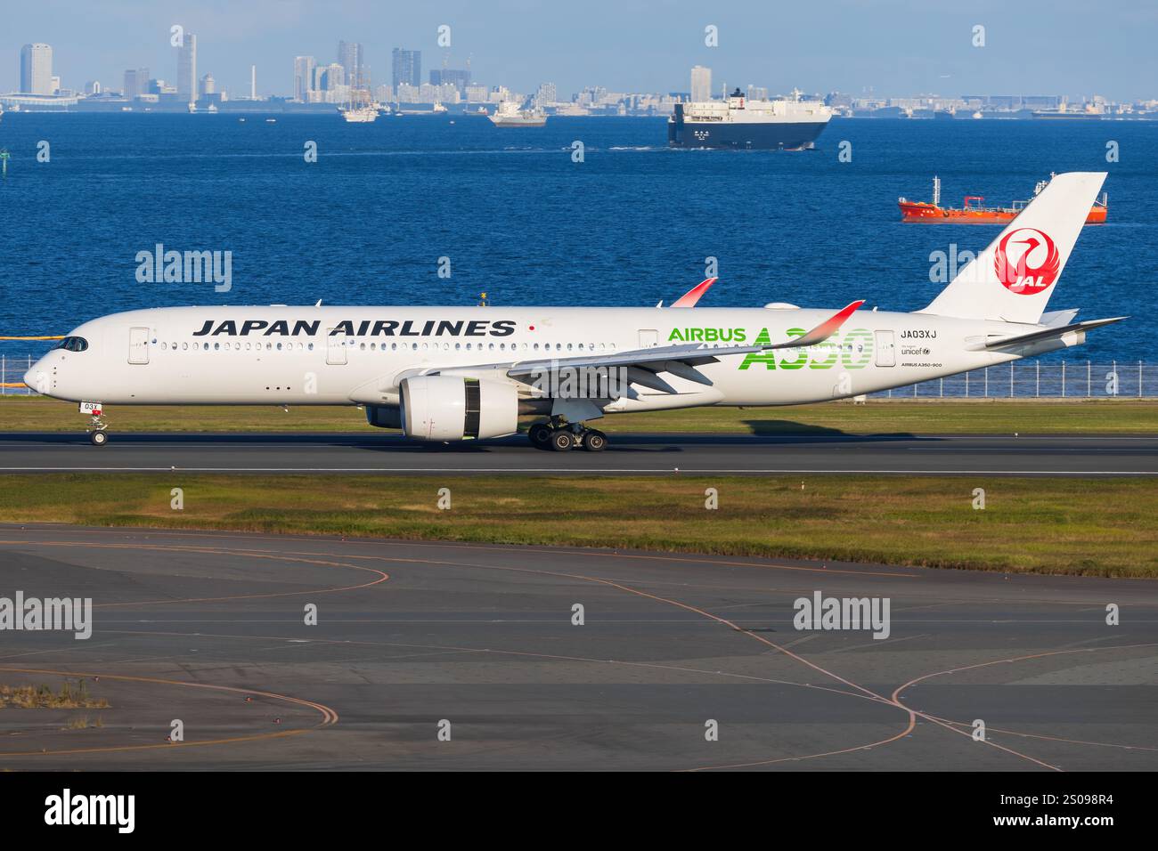 Japan - Tokio, 21 November 2024: All Nippon Airways (ANA Future Promise ...